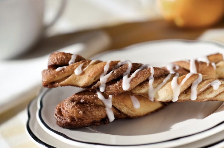 Grandma's Cinnamon Rolls for Festive Friday! • The Heritage Cook