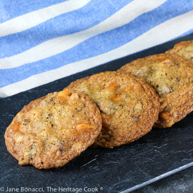 Holiday Cookies 4: Sugar Cookies and Gingerbread Cookies! • The ...
